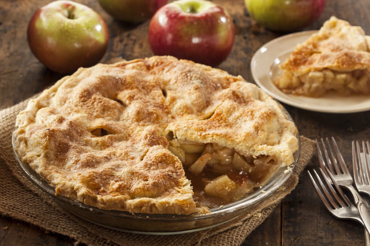 Pepsi Is Introducing An Apple Pie Flavor Just In Time For Thanksgiving ...
