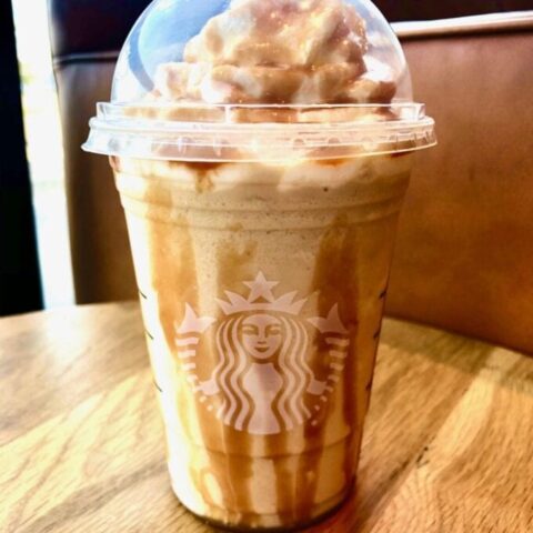 You Can Get A Churro Frappuccino At Starbucks That Tastes Like Dessert ...
