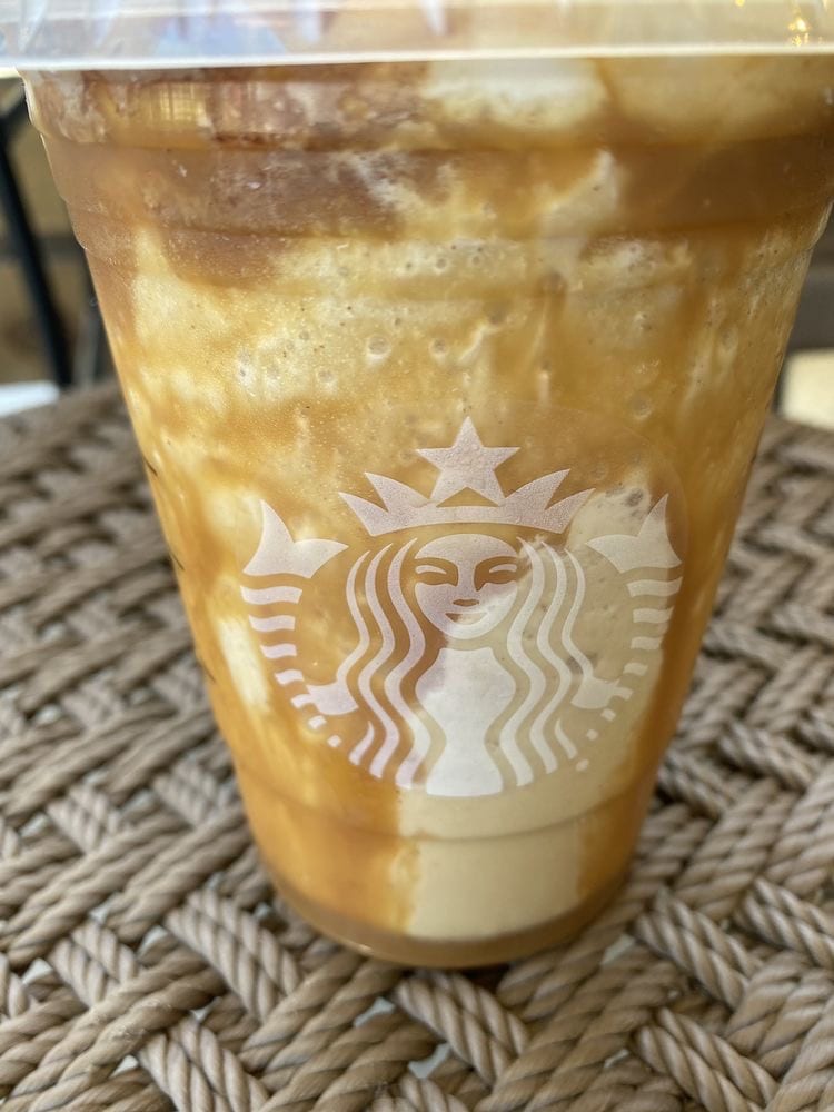 You Can Get A Churro Frappuccino At Starbucks That Tastes Like Dessert ...