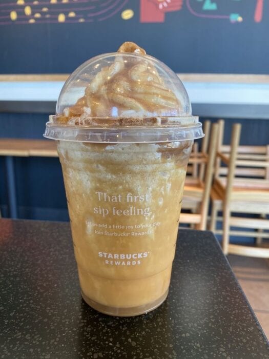You Can Get A Churro Frappuccino At Starbucks That Tastes Like Dessert ...