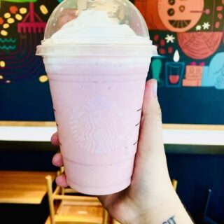 This Starbucks Barbie Frappuccino Will Have You Feeling Like You Live ...