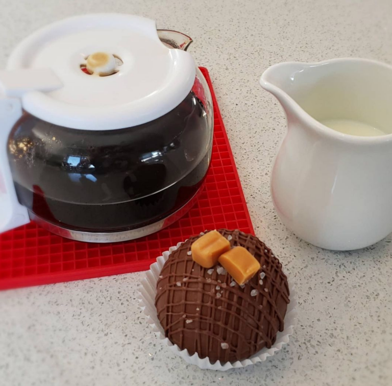 You Can Now Make Starbucks Coffee Bombs To Take Your Morning Cup of Joe ...