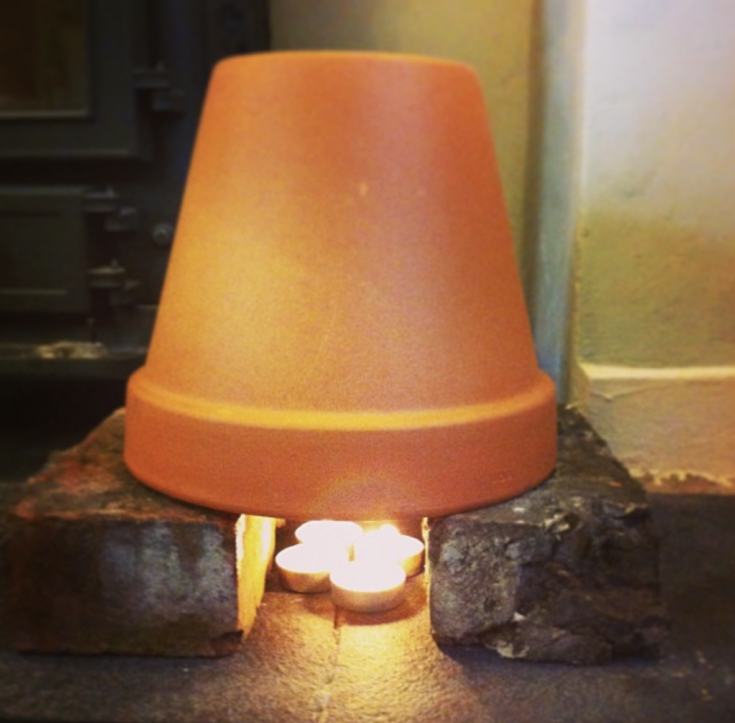 People Are Making Mini Heaters Out of Flower Pots For Light and Warmth ...