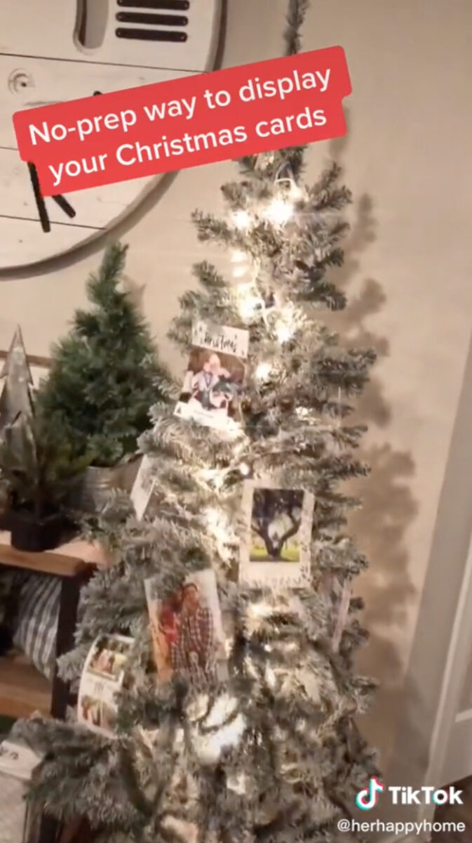 10 Creative, Cute, And Easy Ways To Display Your Christmas Cards